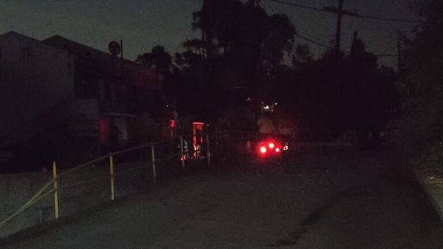 Power outage last night in several areas after tractor hit electricity pole