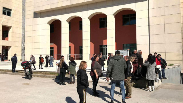 Arrests made following Tax Office raid