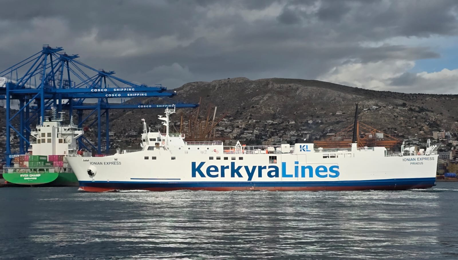 Ionian express, νέο πορθμείο στη γραμμή