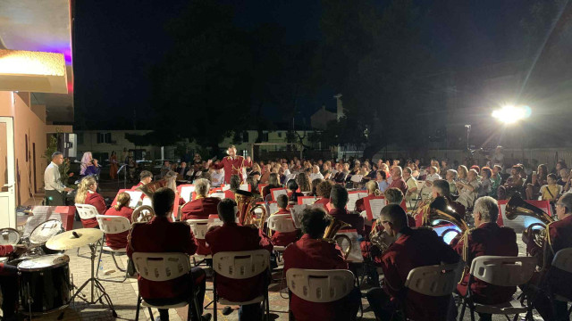 Μουσική βραδιά στην αυλή του 7ου Δημοτικού (ΦΩΤΟ)