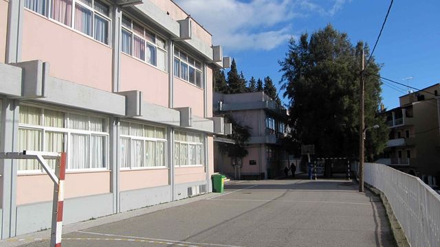 6th Primary School parents demand that repairs be completed