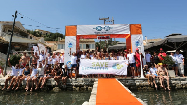 50 swimmers take part in this year΄s Albania-Corfu swim
