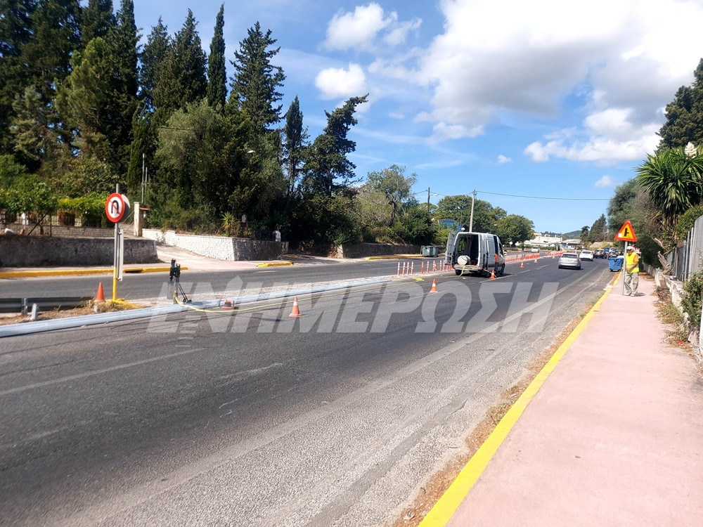 Άρχισε η τοποθέτηση του μεταλλικού στηθαίου στη Σωτηριώτισσα