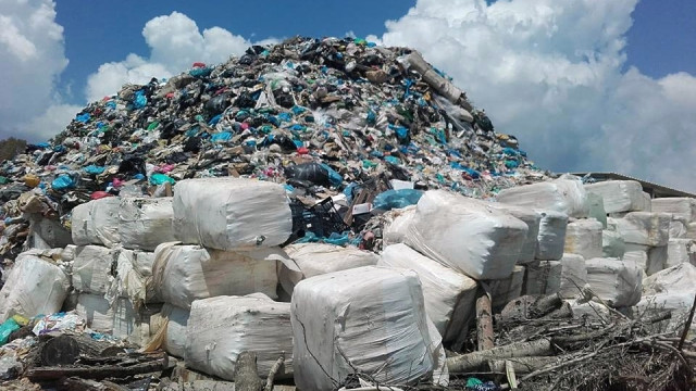 Temploni: Now a fourth mountain of waste at the baling facility