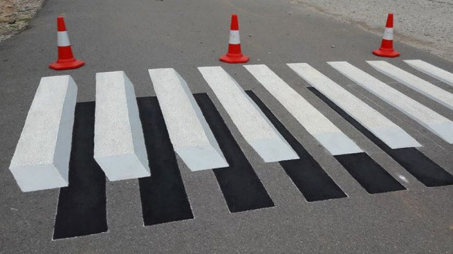 Corfu΄s first 3D pedestrian crossings in Afra!